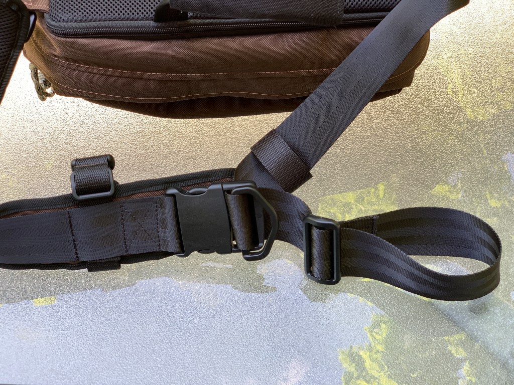Greenroom136 Metromonger: Review - The Perfect Pack