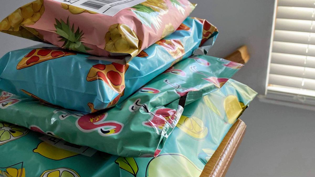 How To Ship Your Bag Around the World or Down the Block - The Perfect Pack